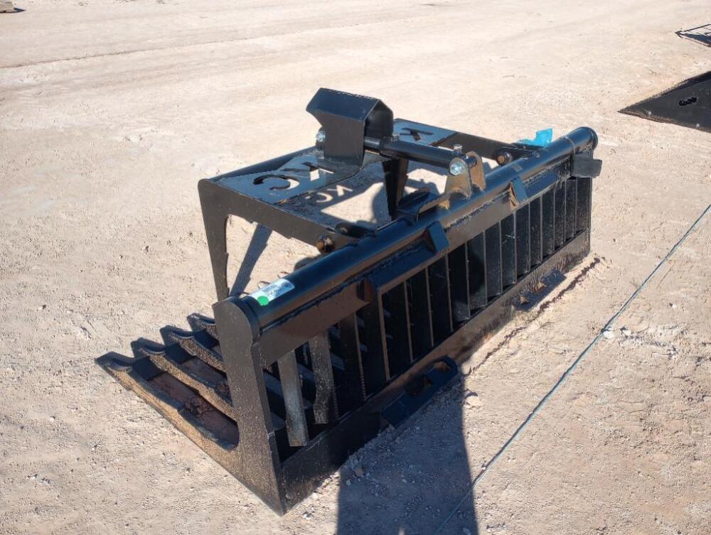 Unused KC Single Cylinder Skeleton Grapple Bucket (Skid Steer Attachment)