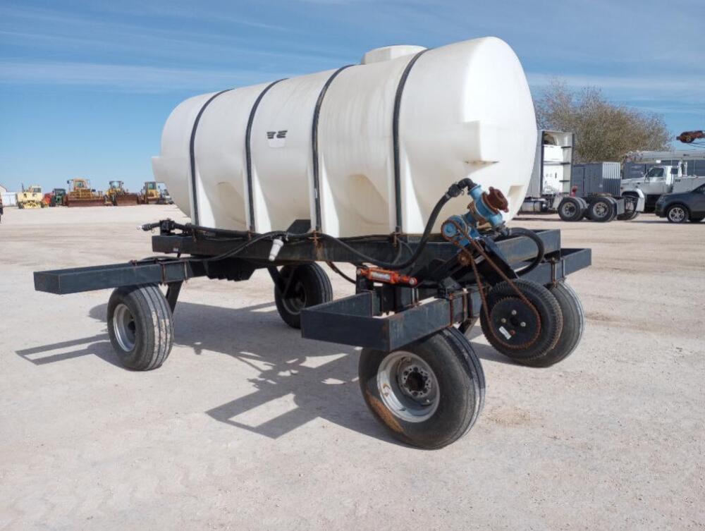 Wylie Fertilizer Cart