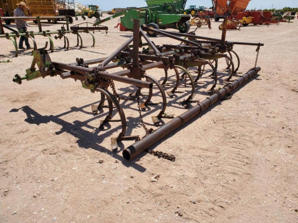 Triple Bar Sweep Cultivator 3 Point Hitch Type