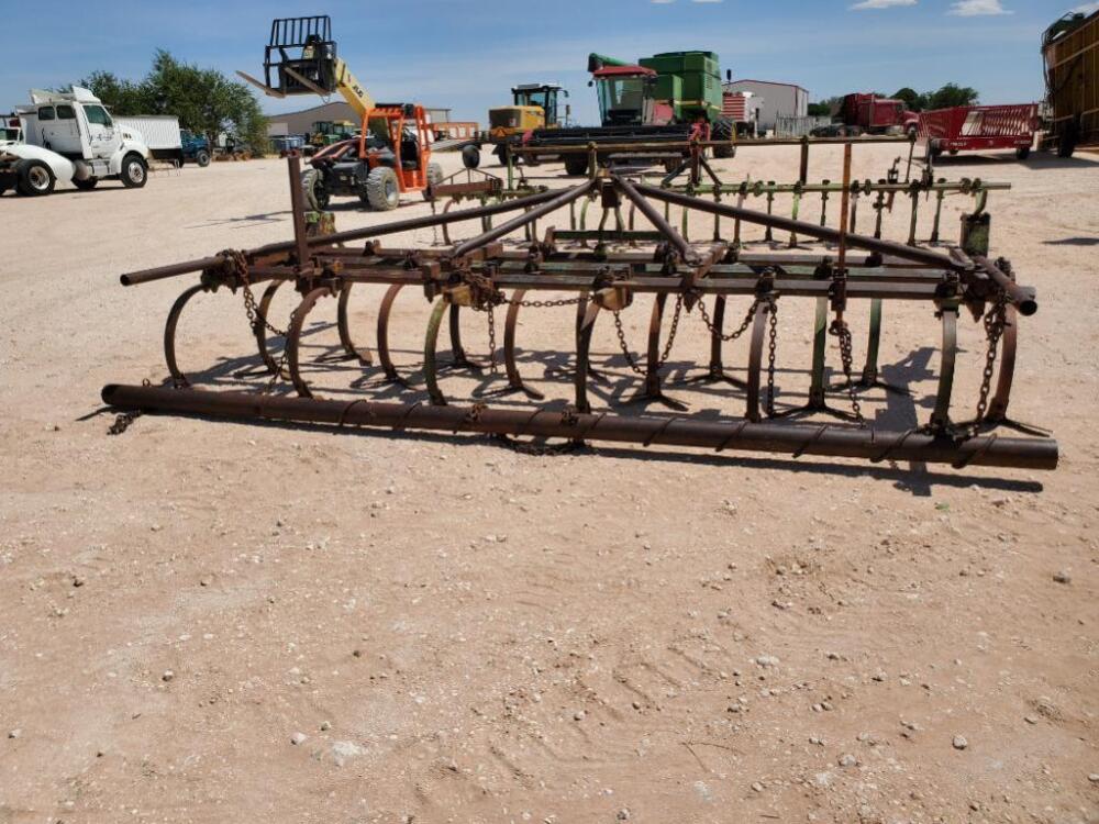 Triple Bar Sweep Cultivator 3 Point Hitch Type