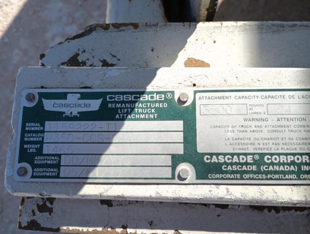 Cascade R35D Carton Clamp Forklift Attachment